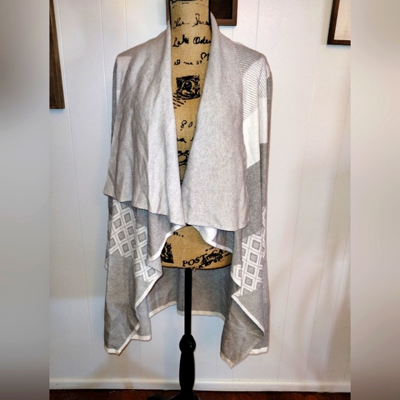 Evolution By Cyrus | Sweaters | Nwt Open Front Drape Style Gray ...